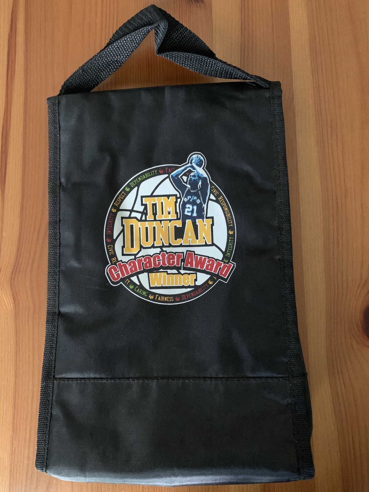 TIM DUNCAN Rare Character Award Winner Lunchbox in San Antonio Spurs ...