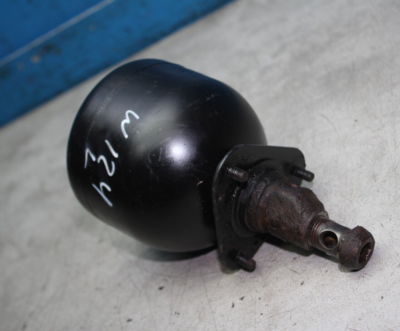 Druckspeicher Niveauregeulierung 1243200315 Mercedes W124 S124 200TE Bj ...