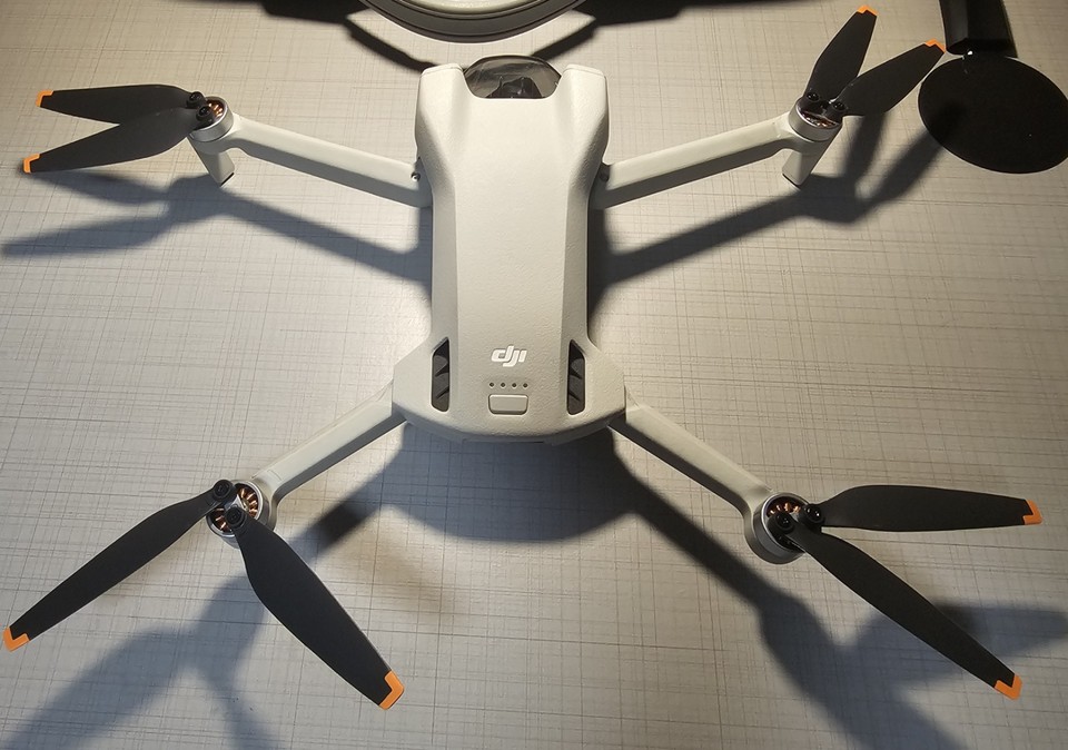 DJI Mini 3 Fly More Combo Kameradrohne (mit RC Fernsteuerung) | eBay.de