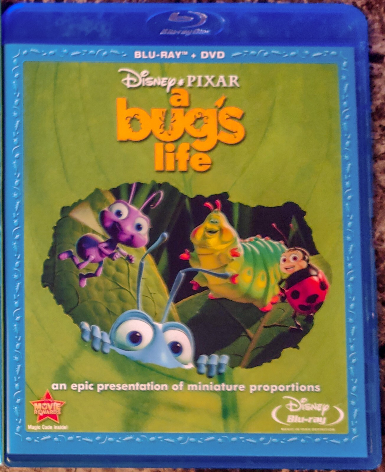 A Bug's Life (Blu-ray, 2010) Walt Disney Pixar, Kevin Spacey, Dave ...