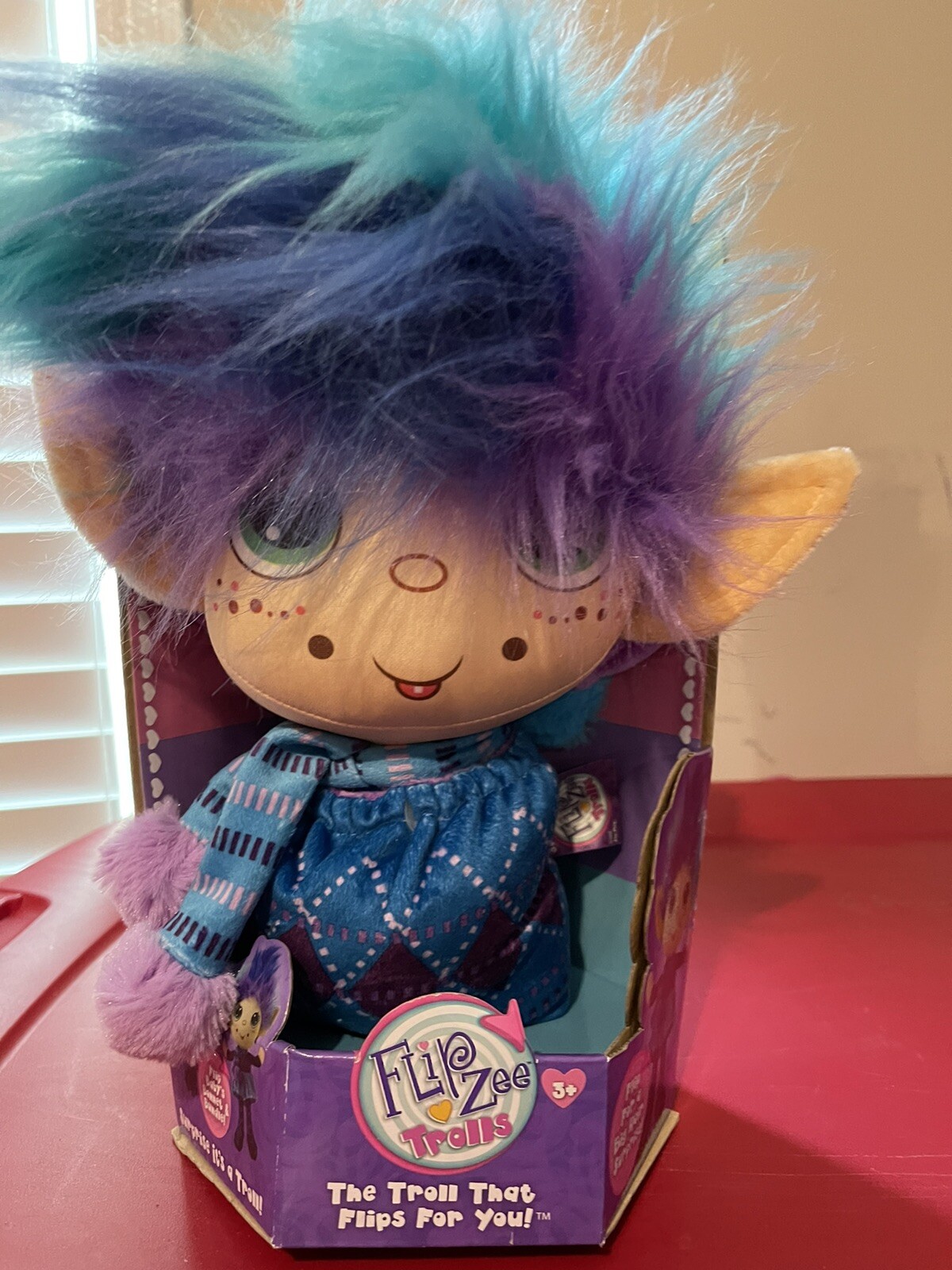 Flip Zee Trolls WINTER WONDER The Troll That Flips for You | eBay