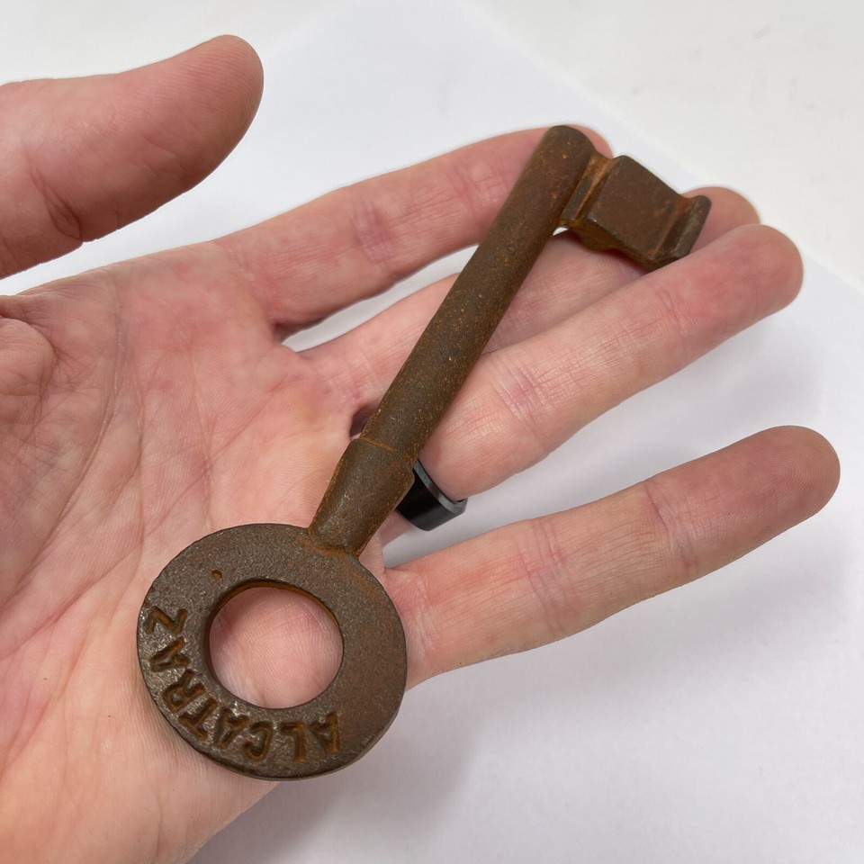 Alcatraz Prison Cell Key, Large Cast Iron Key With Rusty Antique Finish ...