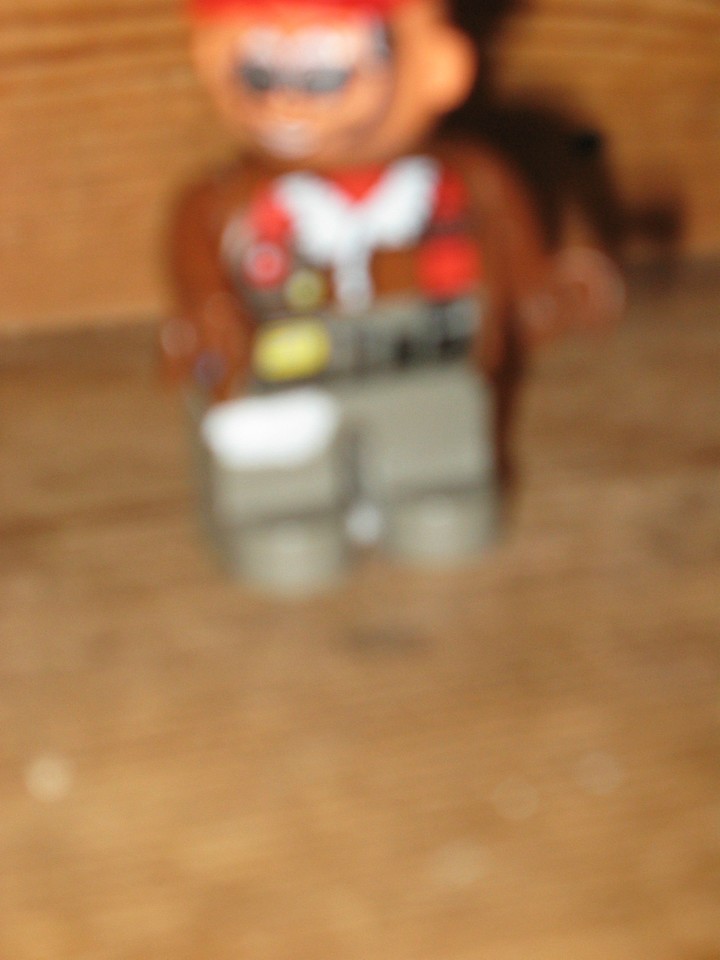 DUPLO LEGO PLAYFIGURE SITS STANDS RAF OFFICER MAN SPARE /REPLACEMENT ...
