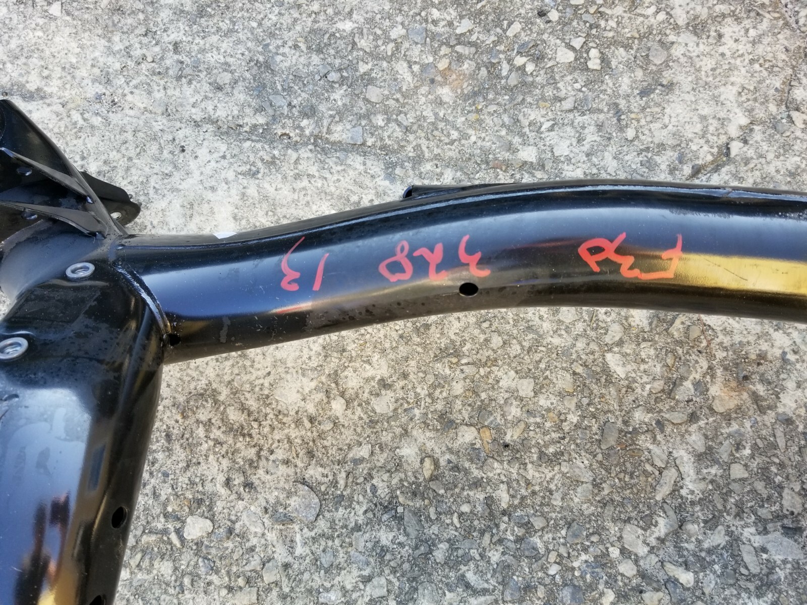 BMW F30 12-18 320i 328i 320xi 328xi Rear axle carrier support subframe ...