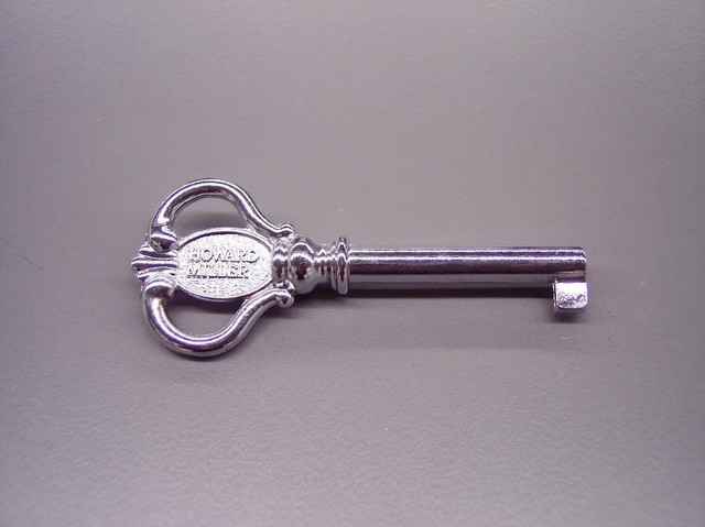 NEW Grandfather Clock DOOR KEY Howard Miller Ridgeway Sligh Pearl Seth ...