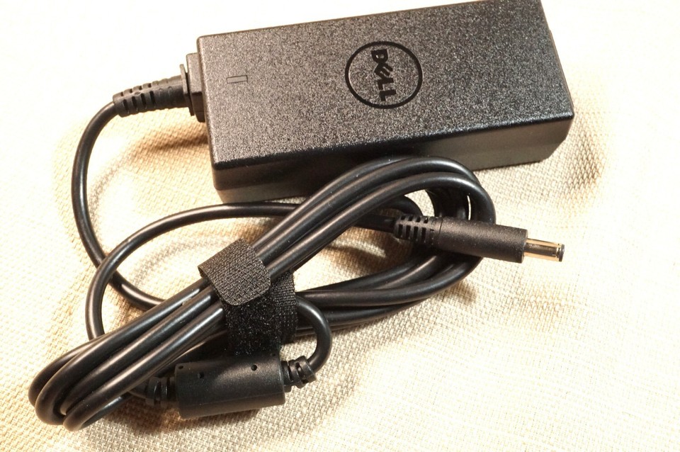 Dell 45w 4.5mm AC Adapter KXTTW 0KXTTW LA45NM140 OEM genuine original ...