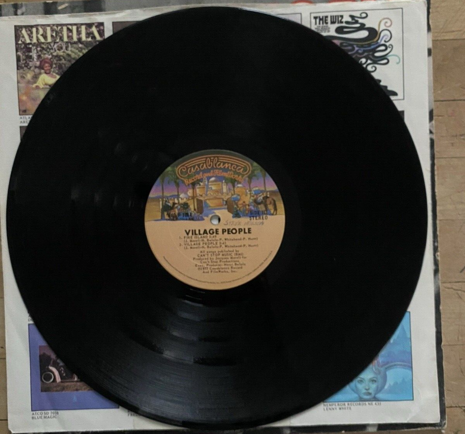 VILLAGE PEOPLE, " SELF TITLED", 12" CASABLANCA RECORD, POP ROCK , FUNK ...