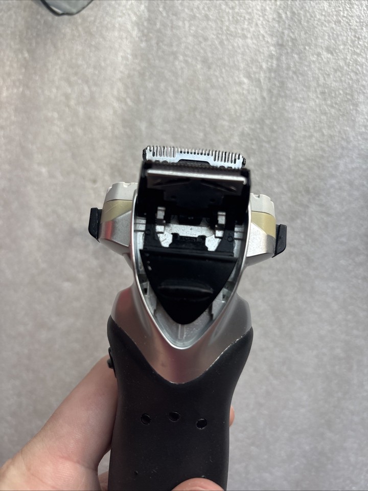 Panasonic ES8103S Wet/Dry Electric Shaver w/ Charger and Case | eBay