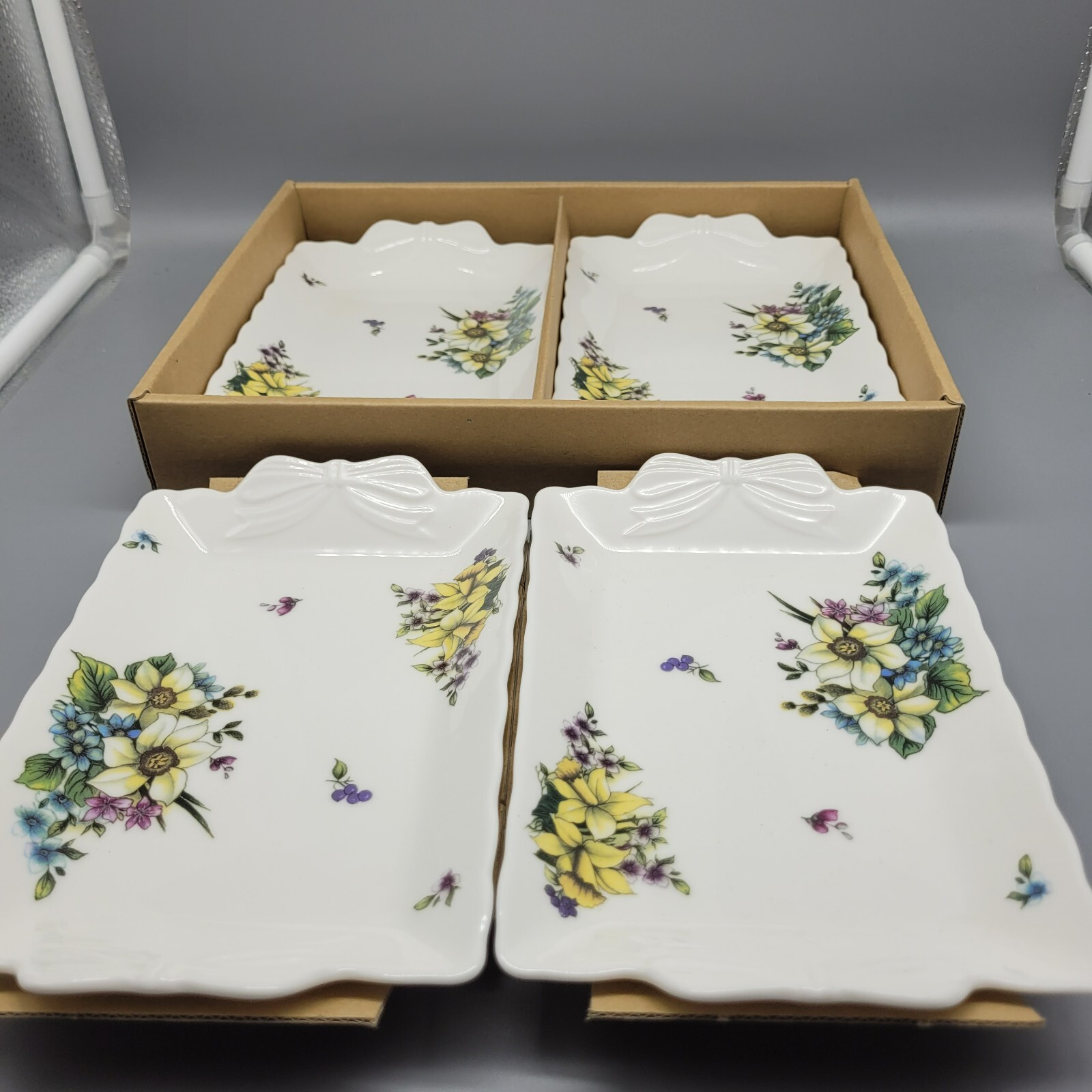 Toba Collection Set of Four Porcelain Trays Floral Pattern NIB (1J) | eBay