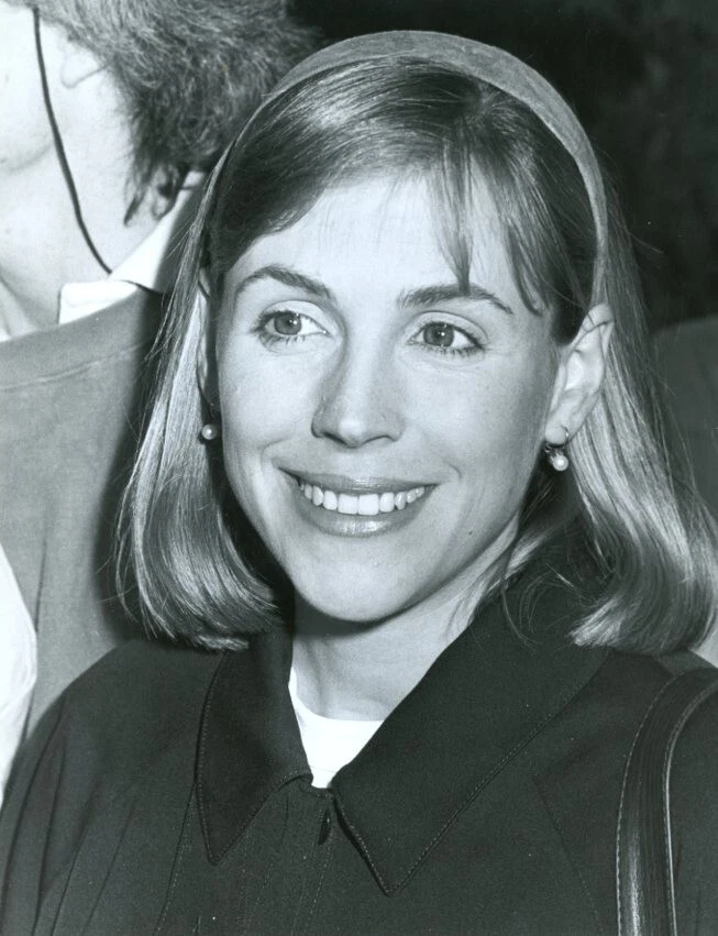 Bess Armstrong