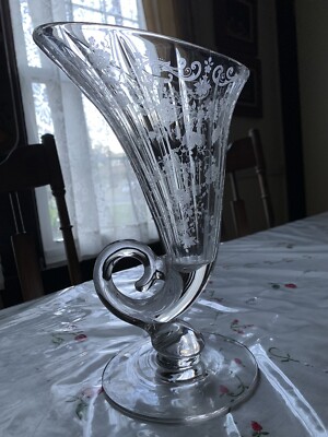 Cambridge Glass Chantilly Pattern Cornucopia Vase 1932-1956 | eBay