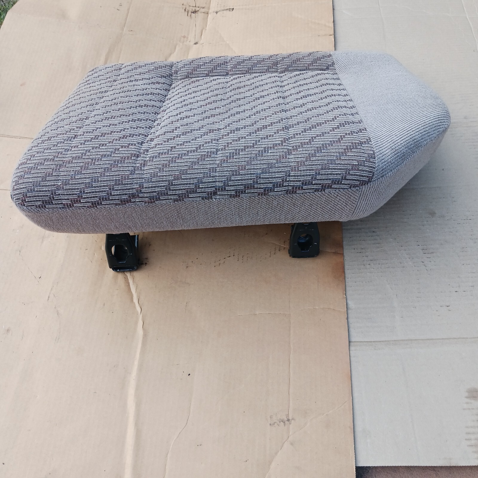 TOYOTA 1990-95 4RUNNER REAR LEFT SEAT BOTTOM BROWN TOYOTA TAN "OAK ...