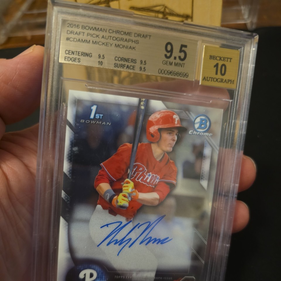 2016 Topps Mickey Moniak Bowman Chrome 1st Auto BGS 9.5 Angels ...