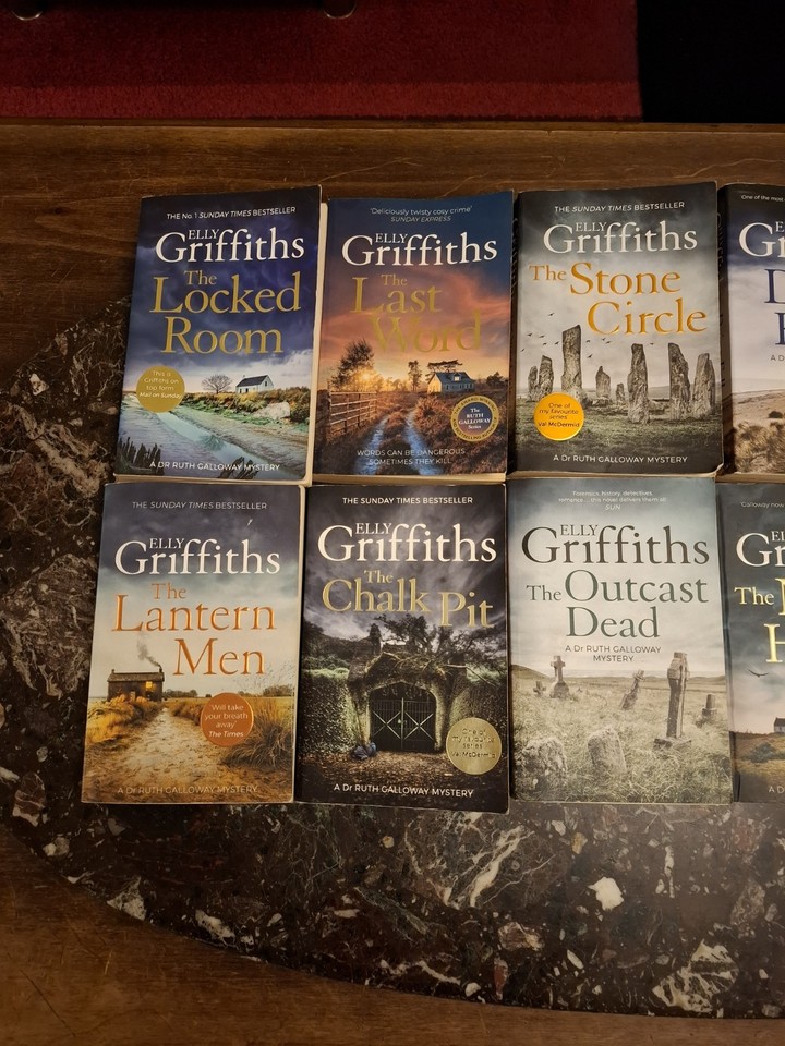 13 X ELLY GRIFFITHS BOOKS BUNDLE | eBay UK