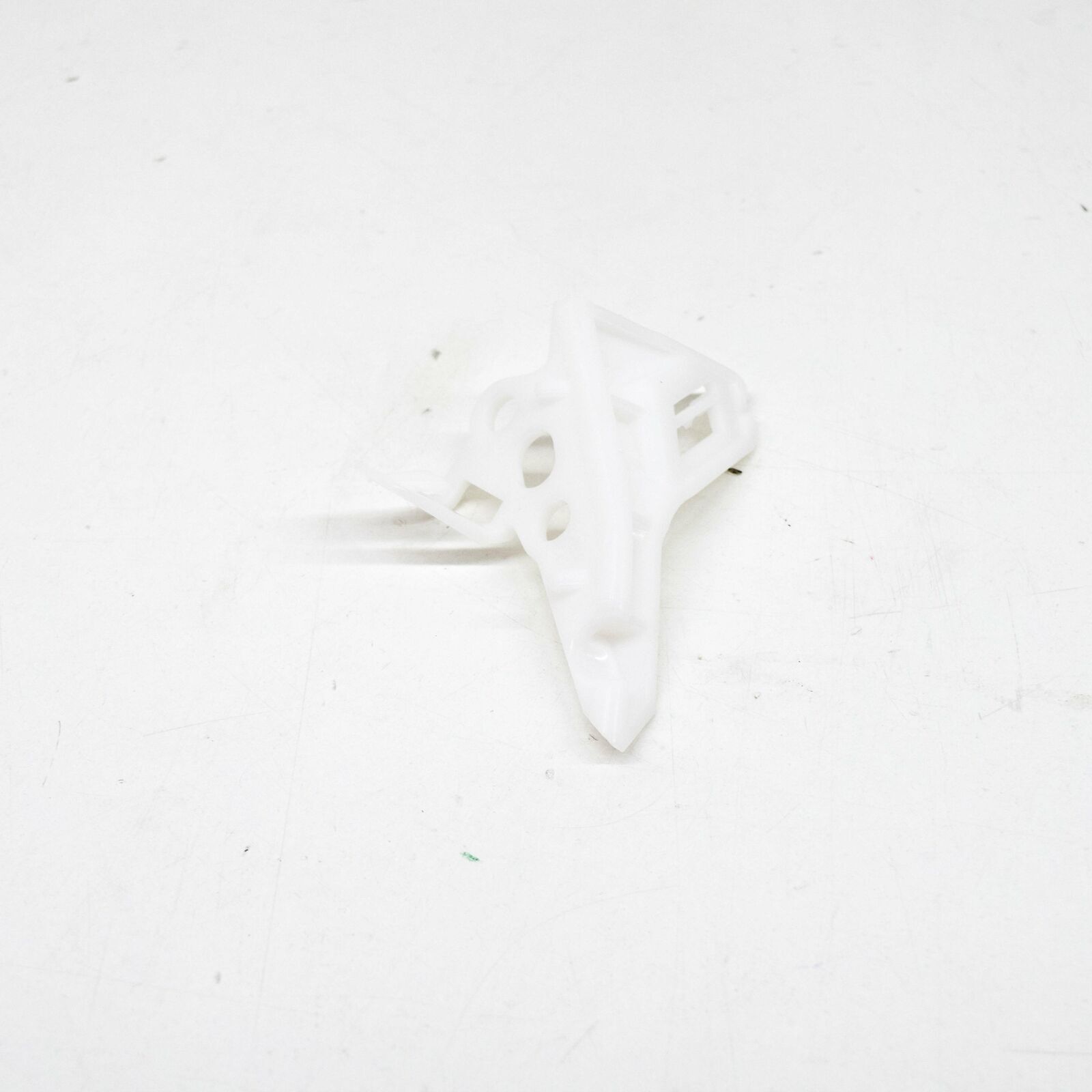 Jaguar OEM 2017 XE Front Bumper-mount Bracket Right T4N5794 for sale ...