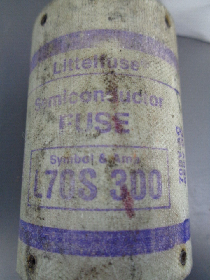 Nice Littelfuse L70S 300 Semiconductor Fuse 300 Amp FWP 300A 700 VAC | eBay
