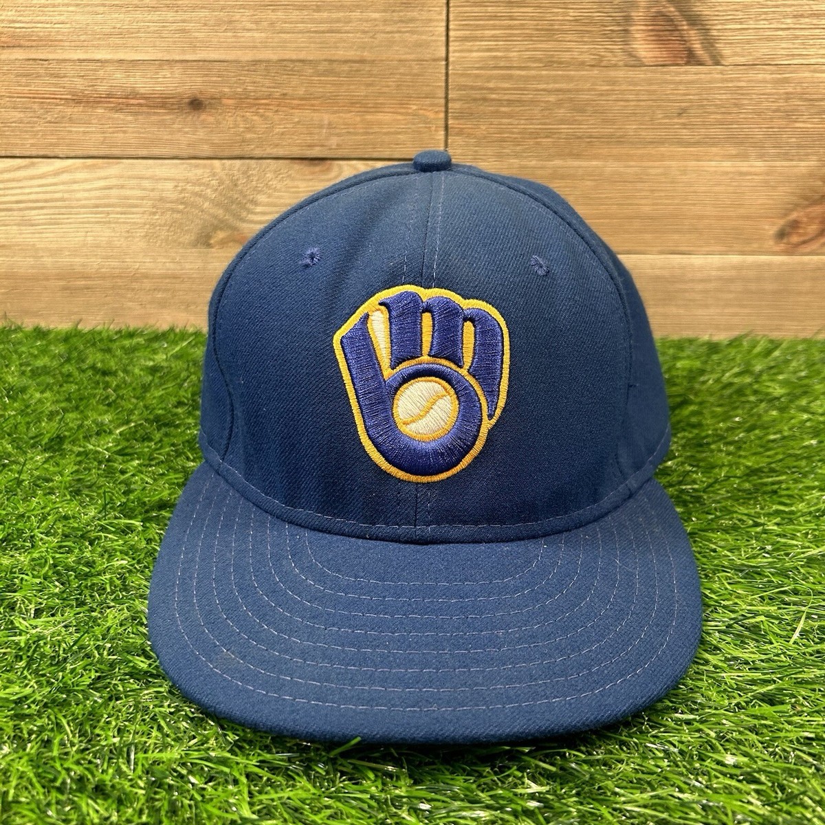 Milwaukee Brewers Old Logo Milwaukee Brewers Retro Logo 2020