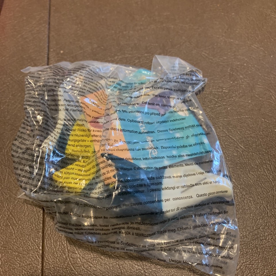 2003 Disney Pixar Finding Nemo McDonalds Happy Meal Toy - Gil the Angel ...