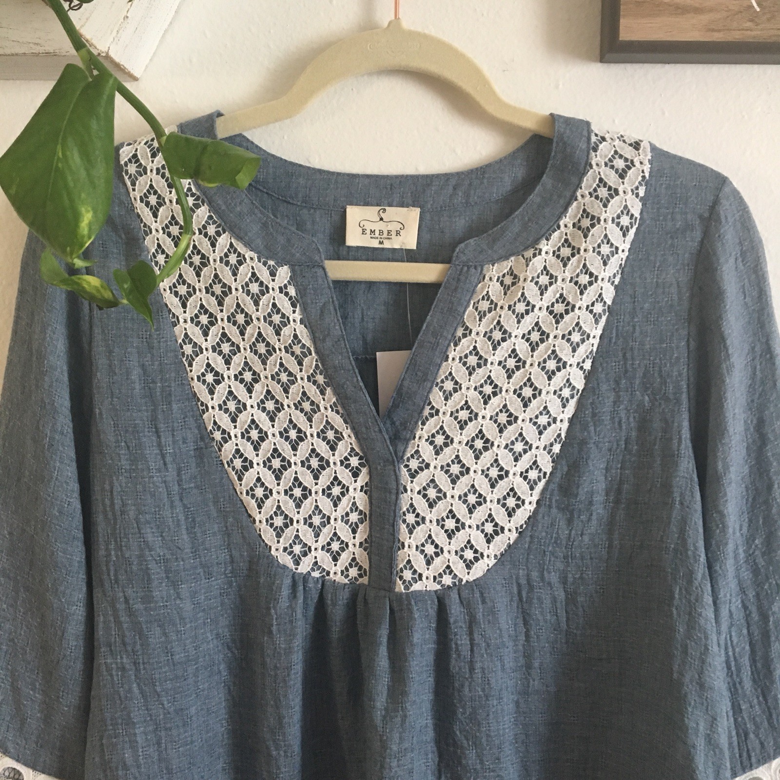 NWT Women’s Ember Boho Front Bib Lace Crochet Detail Top Trumpet Sleeve ...