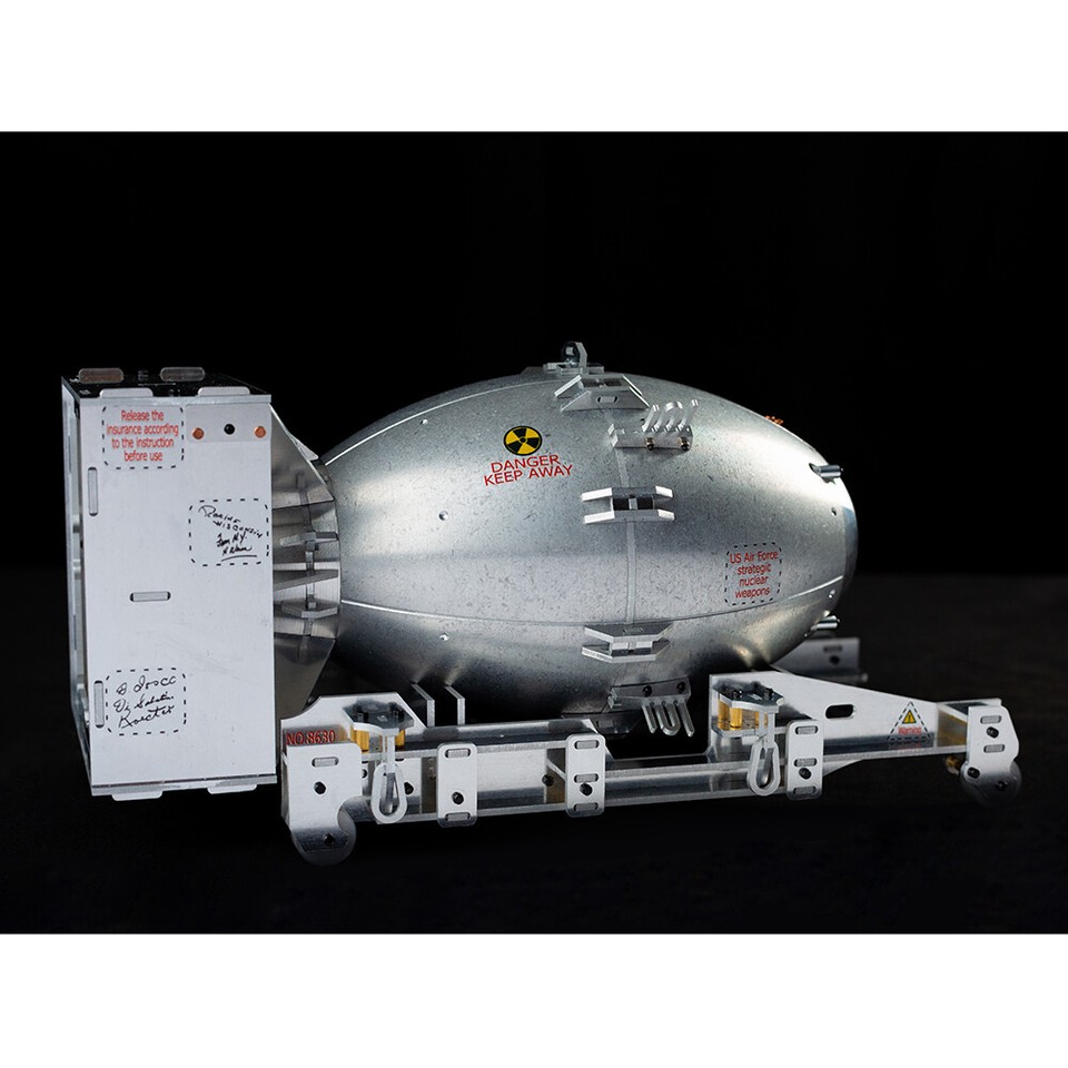 1/12 Metal WWII US Fat Man Nuclear Bomb Atomic Bomb Assembly Model | eBay