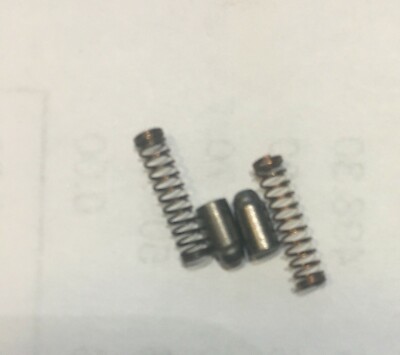 LIONEL MOTOR BRUSH POST WAR 246-211 & SPRINGS FOR 200 1050 & 1060 SCOUT ...