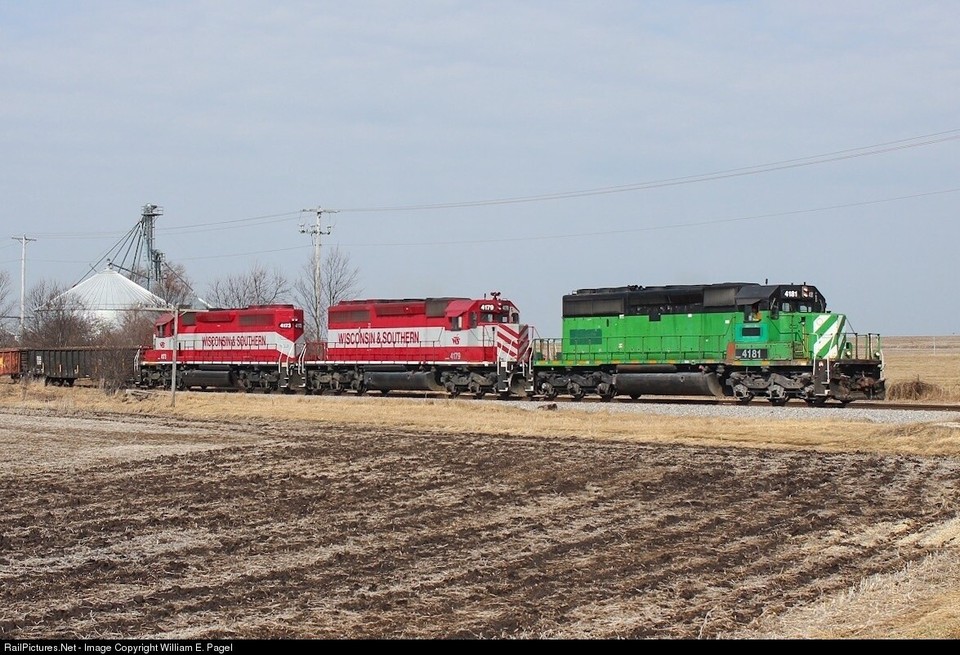 Wisconsin & Southern Railroad Watco WAMX WSOR Locomotive renumbering ...
