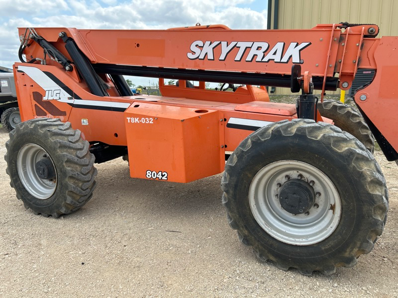 2015 SkyTrak 8042 Telehandler - 3,093 Hours - Diesel - 4WD - Foam Tires ...
