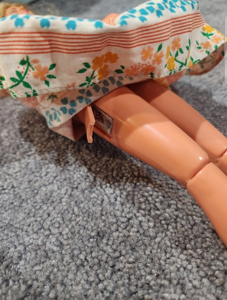 2 Vintage Kenner Bionic Woman Dolls With All Bionics | eBay
