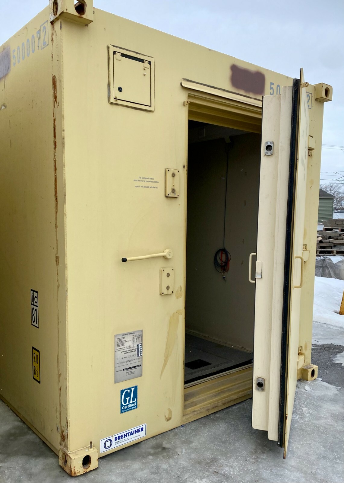 ARMORED CONTAINER VAULT JEWELRY BANK PORTABLE SHELTER MILITARY GRADE ...