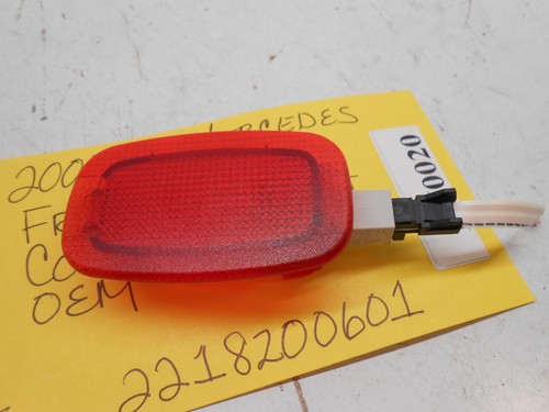 2007-13 Mercedes Red Front Left Courtesy Light OEM A2218200601 BV0020 ...