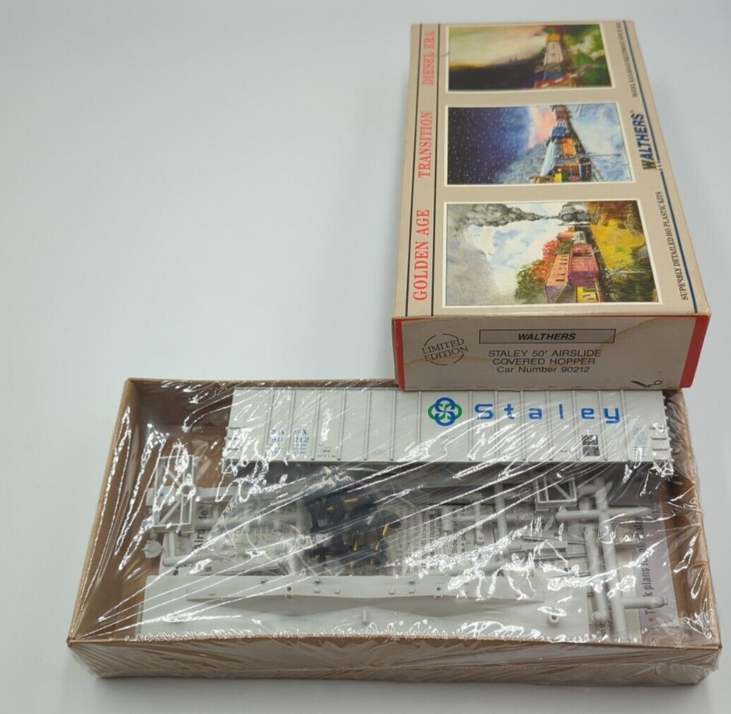 Walthers 932-9072 HO NAHX Staley 50' Airslide Hopper Car #90212 Kit ...