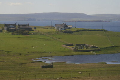 Photo 6x4 Loch of Scattlands, West Sandwick The south end of the loch ...