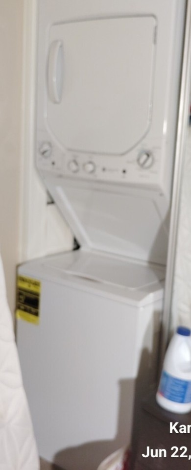 GE Unitized Spacemaker 2.0 Cuft Washer and Dryer in White Smart (GUD24ESSMWW) 84691826415| eBay