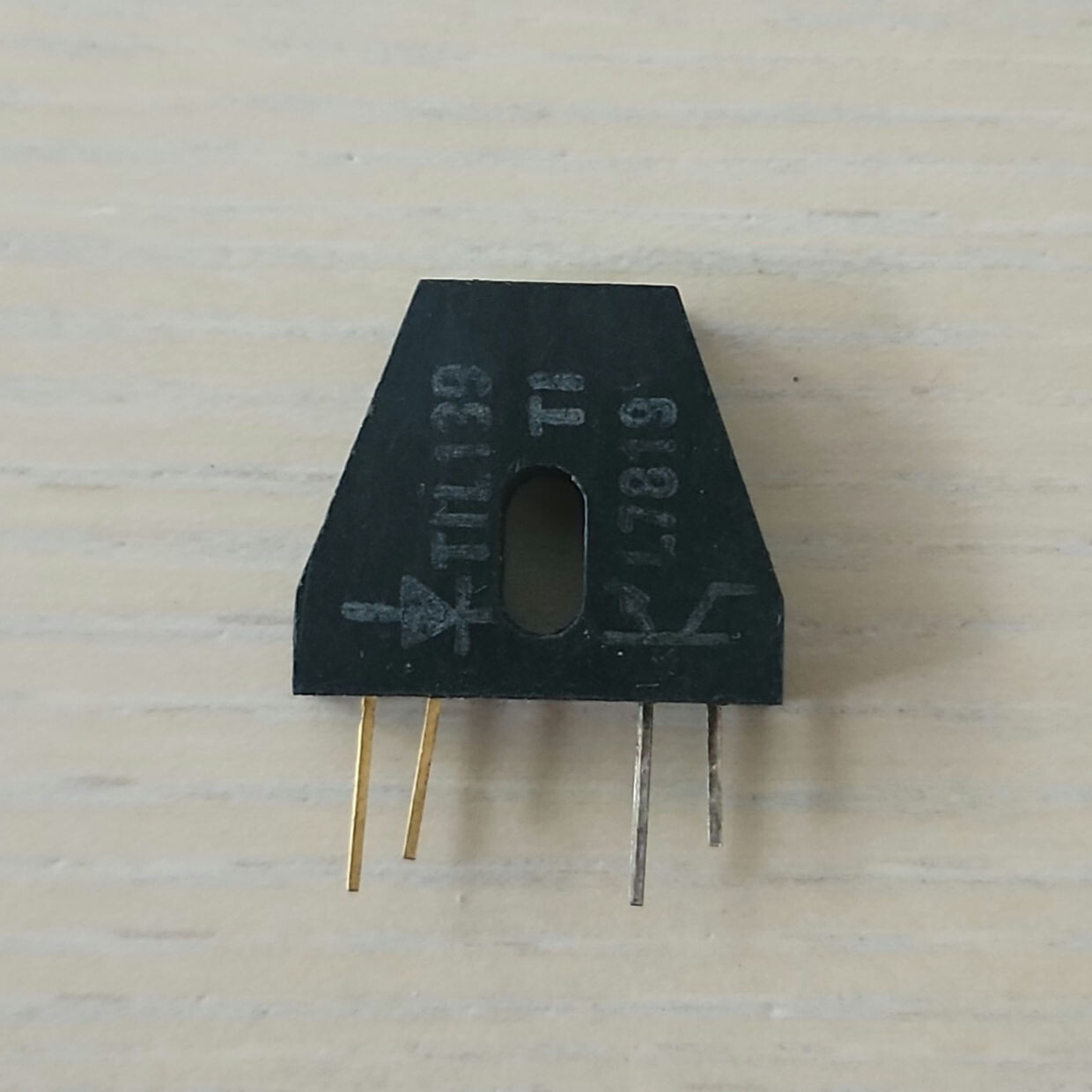 TIL139 1-Channel Reflective Assembly Opto Switch AU STOCK FAST POSTAGE ...