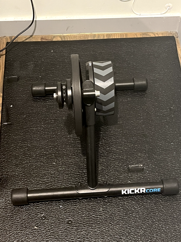 Wahoo Fitness Kickr Core Zwift One Trainer with Zwift Cog | eBay