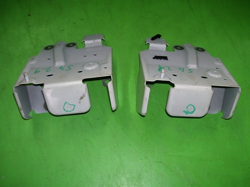 Nissan 350Z Z33 3.5L Convertible Roof Top Body Mount Bracket Left Right ...