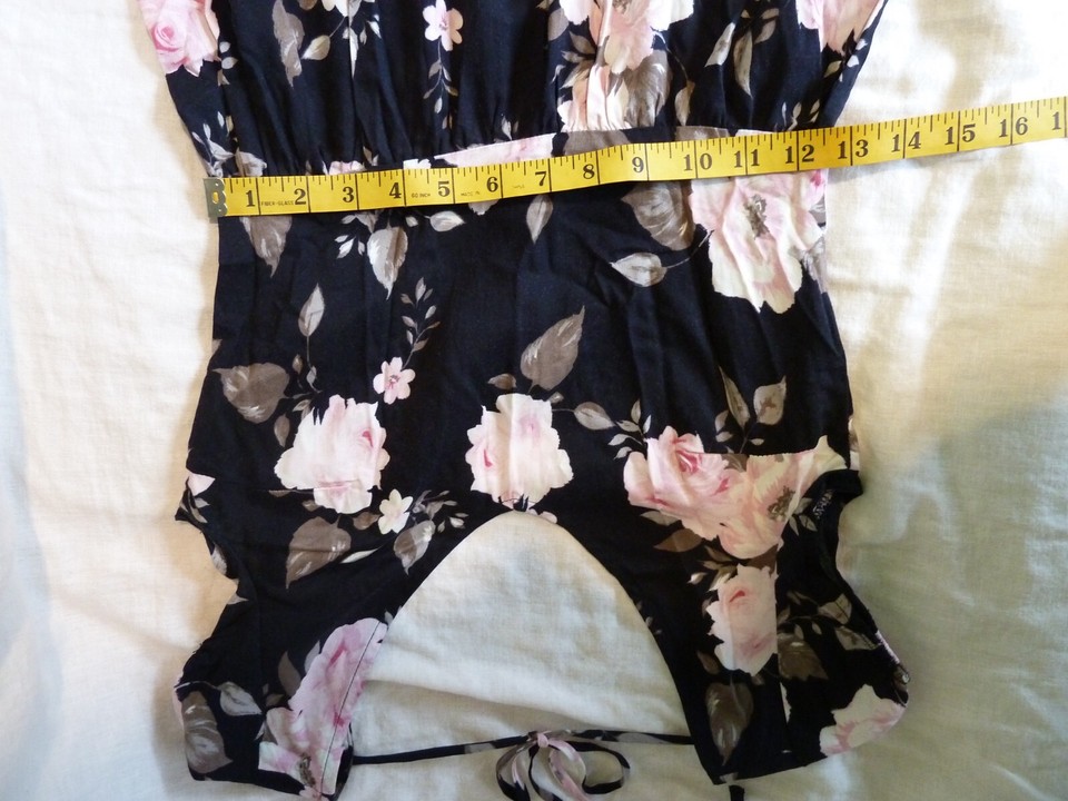 Black Pink Floral XS Skater Dress Sundress Open Back Bethany Mota Rayon ...