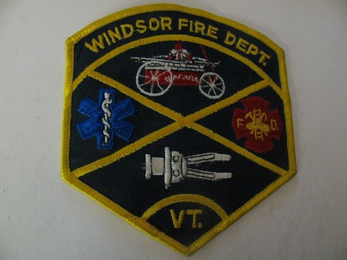 WINDSOR VERMONT VT FIRE DEPT OBSOLETE DEFUNCT IRON ON 4.5" PATCH NOS ...