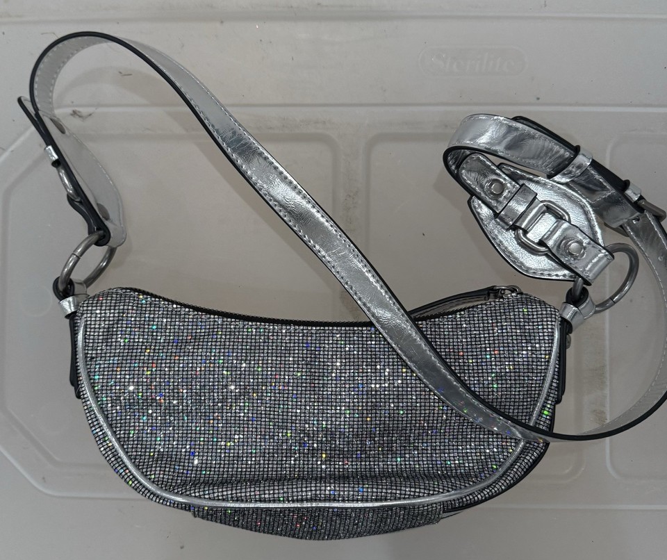 Guess Vintage Silver Logo Shoulder Bag Silver G Buckle Y2K | eBay