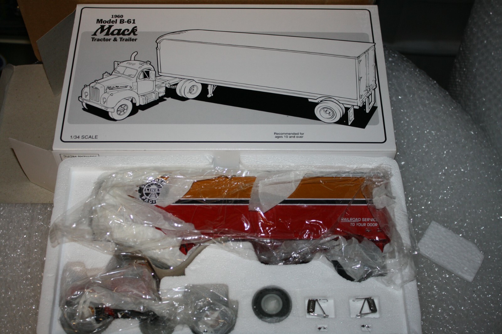 FIRST GEAR #19-1526 SOUTHERN PACIFIC MACK MODEL B-61 TRACTOR TRAILER | eBay