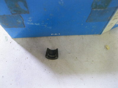 1 Engine Auxiliary Valve Keeper Sealed Power VK-214 (keeper only, no ...