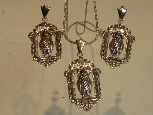 PRETTY SILVER OWL NECKLACE AND MATCHING EARRINGS SET | eBay