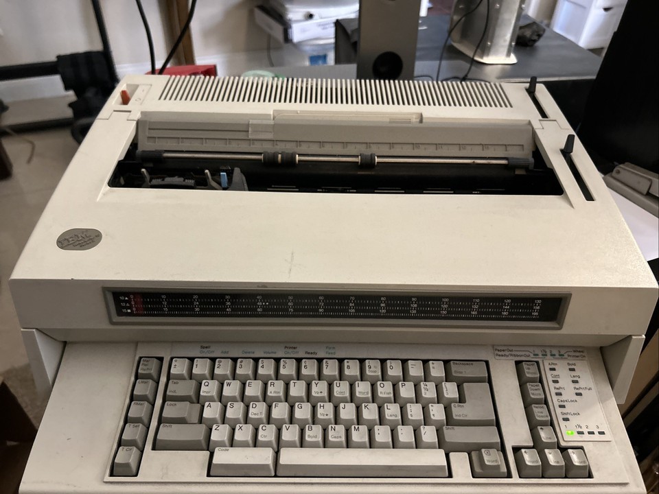 IBM Wheelwriter 10 Series II Selectric Office Typewriter Electronic ...