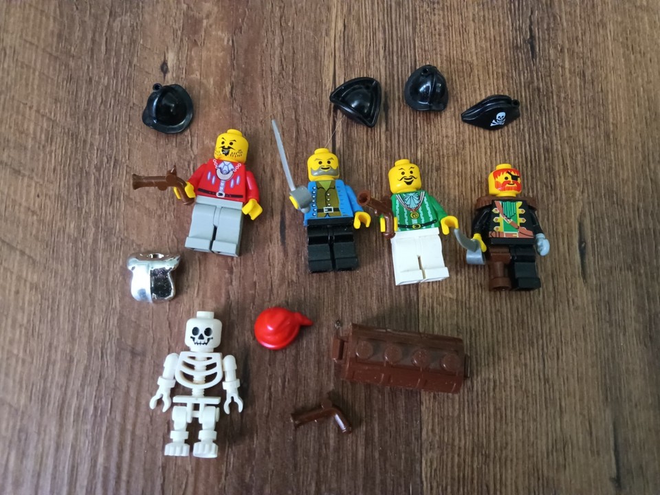 Lego Pirates 6204 Buccaneers Minifigures | eBay