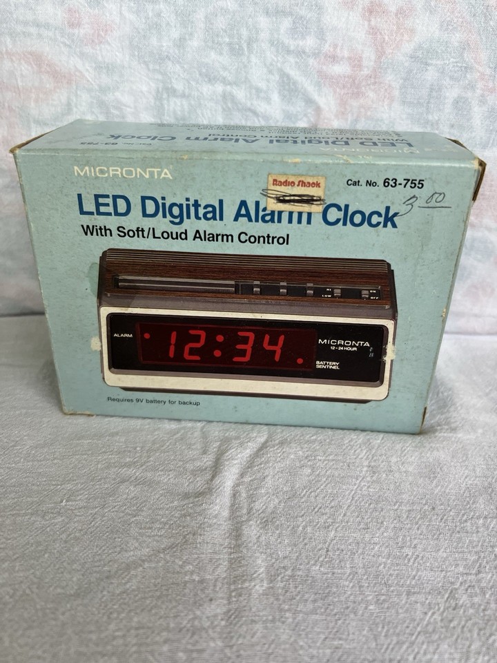 Open In Box Vintage Led Digital Alarm Clock Radio Shack Mictonta No 63 ...