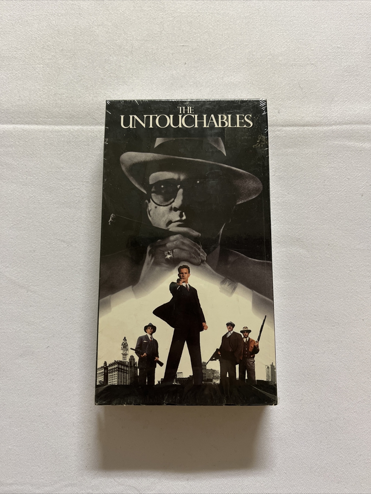 1987 THE UNTOUCHABLES Kevin Costner VHS Tape, COMPLETE/TESTED SEE ...