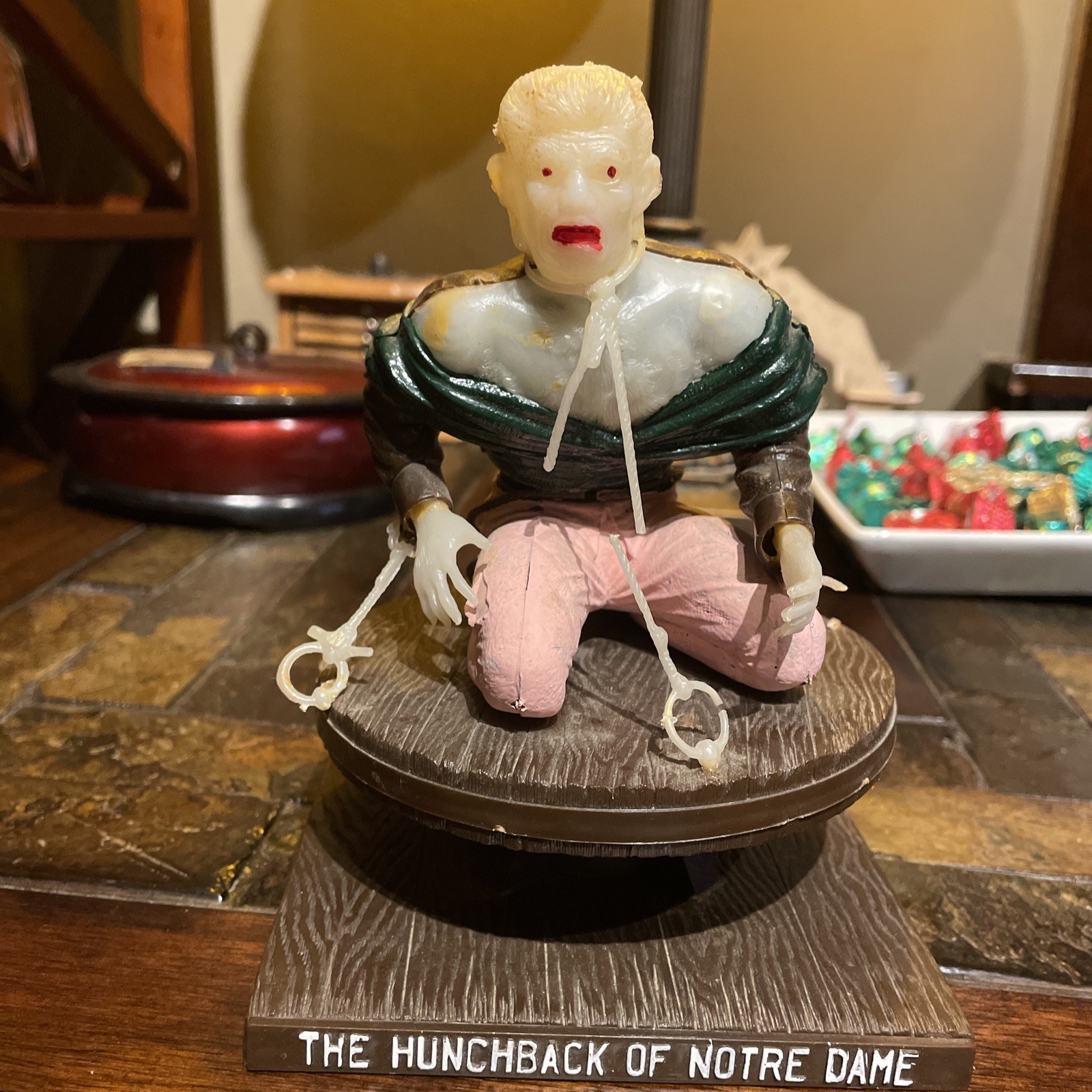 Vintage Aurora Hunchback Of Notre Dame Model Kit 1963 Monster Horror ...