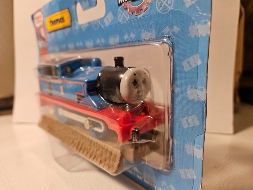 Thomas & Friends Trackmaster Thomas Tank Engine Motorized HiT Toy ...