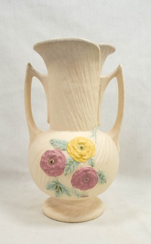 Hull Pottery - Open Rose / Camellia - 2 Handled Vase -# 119 - 9" | eBay