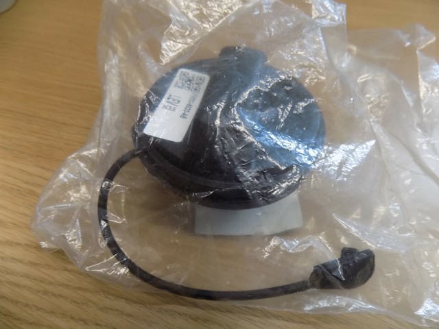 Genuine / Jaguar XF Fuel Filler Cap C2D52672 for sale online | eBay